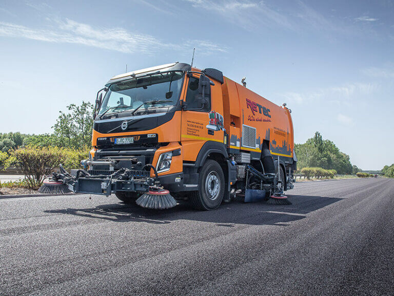 Unsere Fahrzeuge - Retec Group